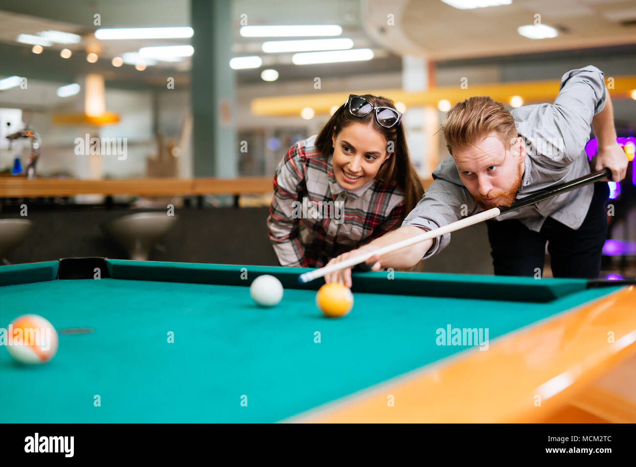 Couples billiards bar pub hi-res stock photography and images - Alamy