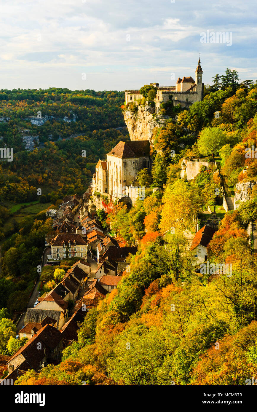 Rocamadour and the valley of the Alzou river, Lot, France Stock Photo ...