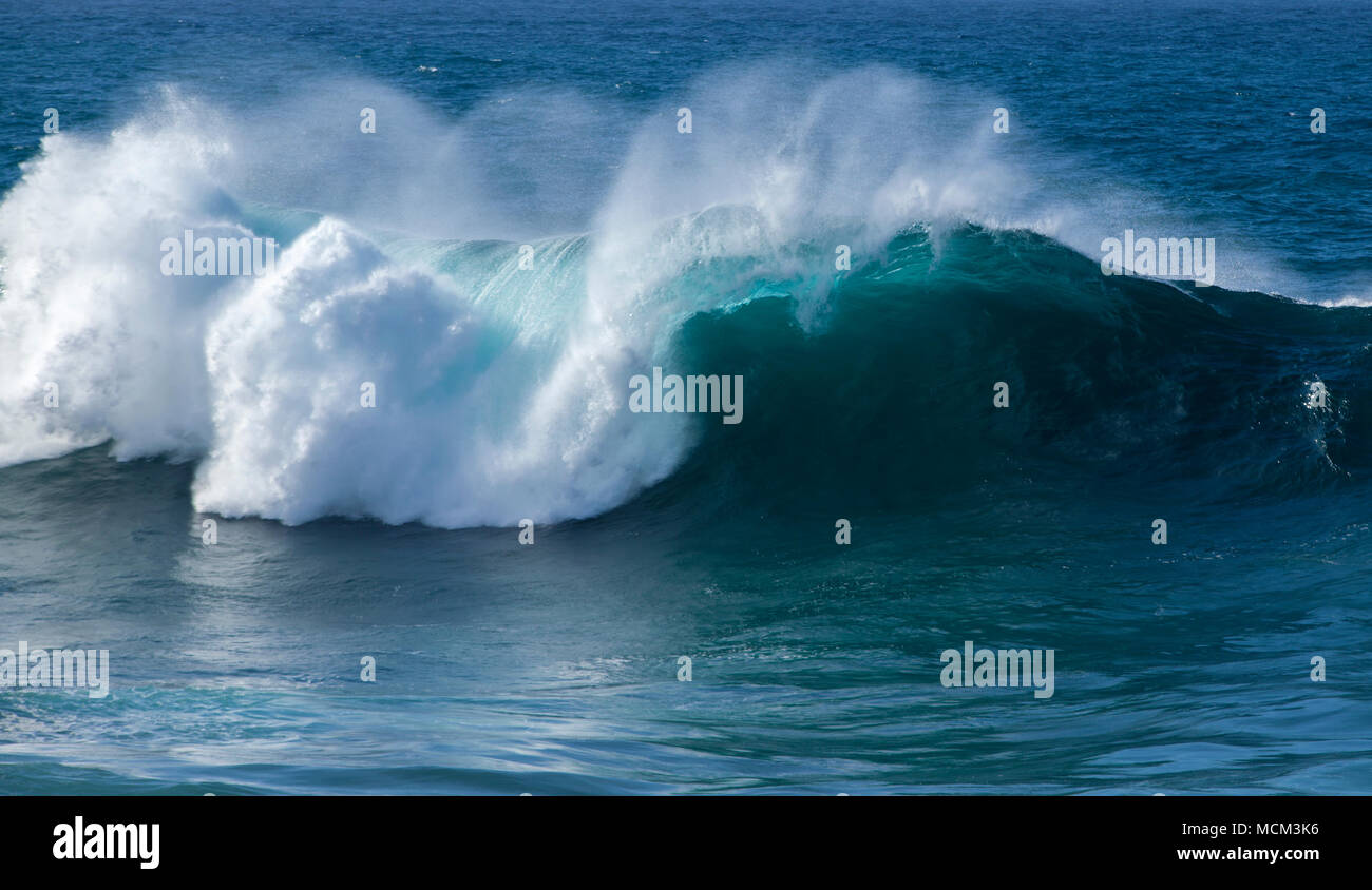 powerful ocean waves breaking, natural power background Stock Photo - Alamy