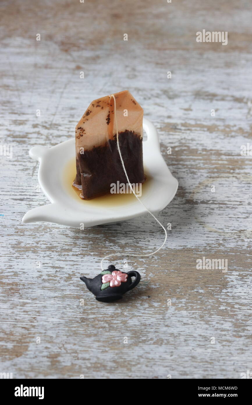 tea and tea bag Stock Photo - Alamy