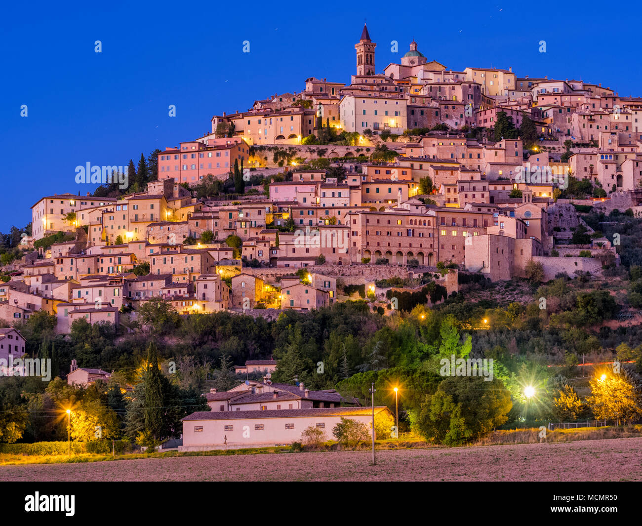 Trevi umbria hi-res stock photography and images - Alamy