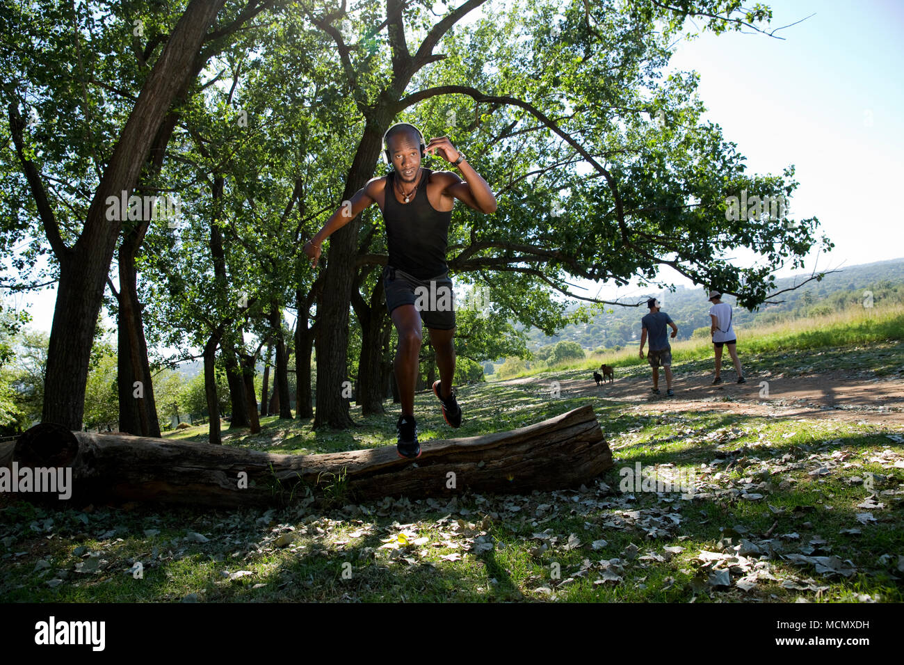 People leaping hi-res stock photography and images - Alamy
