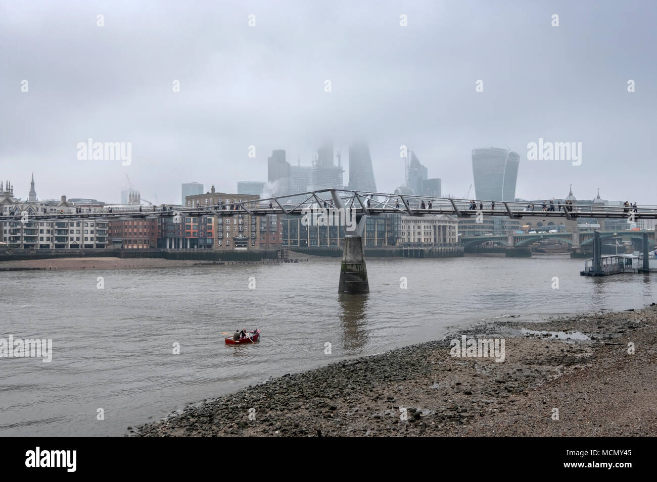 Rowing on the Thames Stock Photo - Alamy