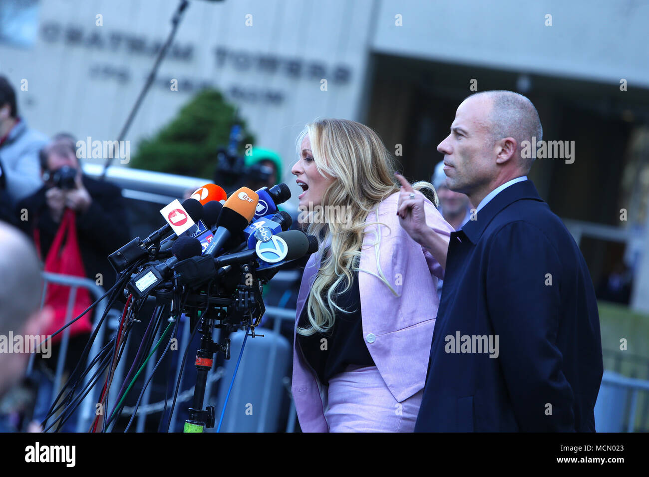 Judge kimba wood hi-res stock photography and images - Alamy