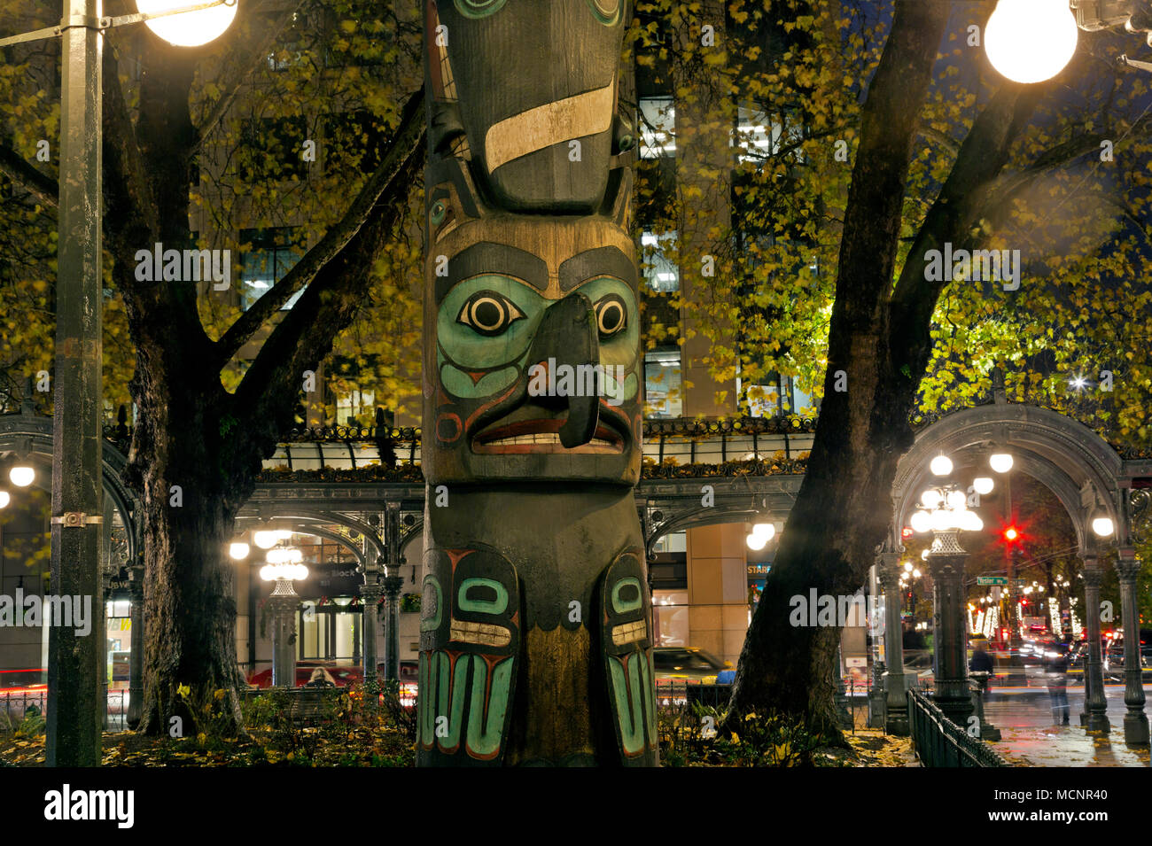 Tlingit People High Resolution Stock Photography and Images - Alamy