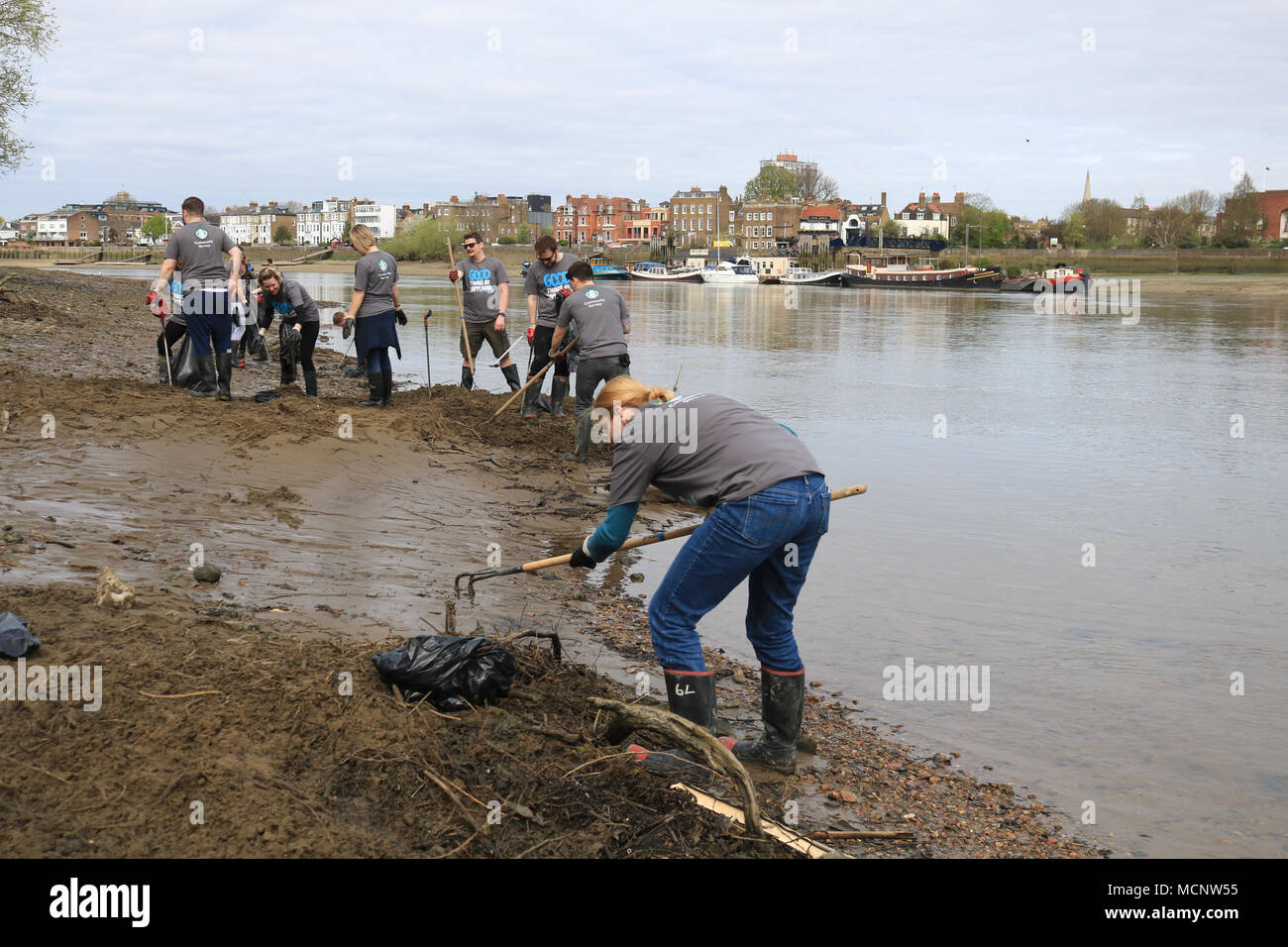 Thames 21 project hi-res stock photography and images - Alamy