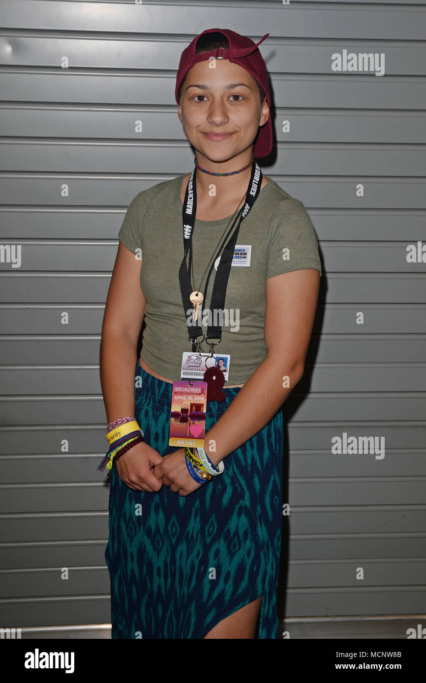 Emma gonzalez hi-res stock photography and images - Alamy