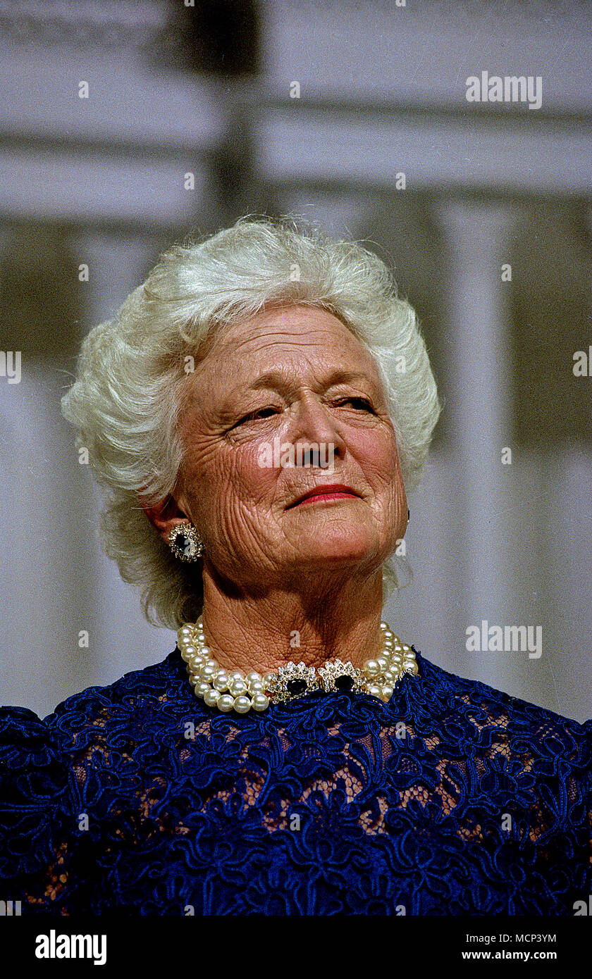 ***FILE PHOO*** BARBARA BUSH HAS PASSED AWAY (1925-2018) Washington, DC ...