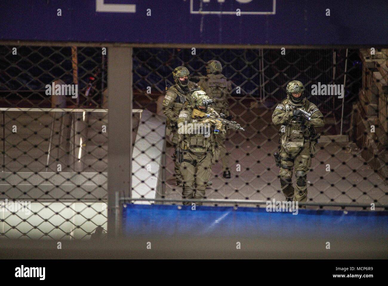 Munich, Bavaria, Germany. 18th Apr, 2018. Anti-terrorism commandos ...