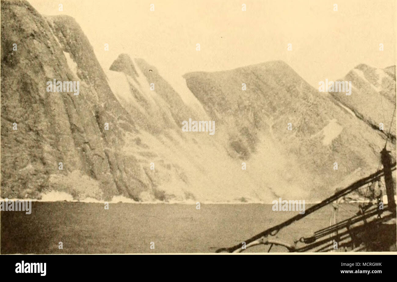 . G, W. Rayner phot. SCULLIN MONOLITH Stock Photo - Alamy