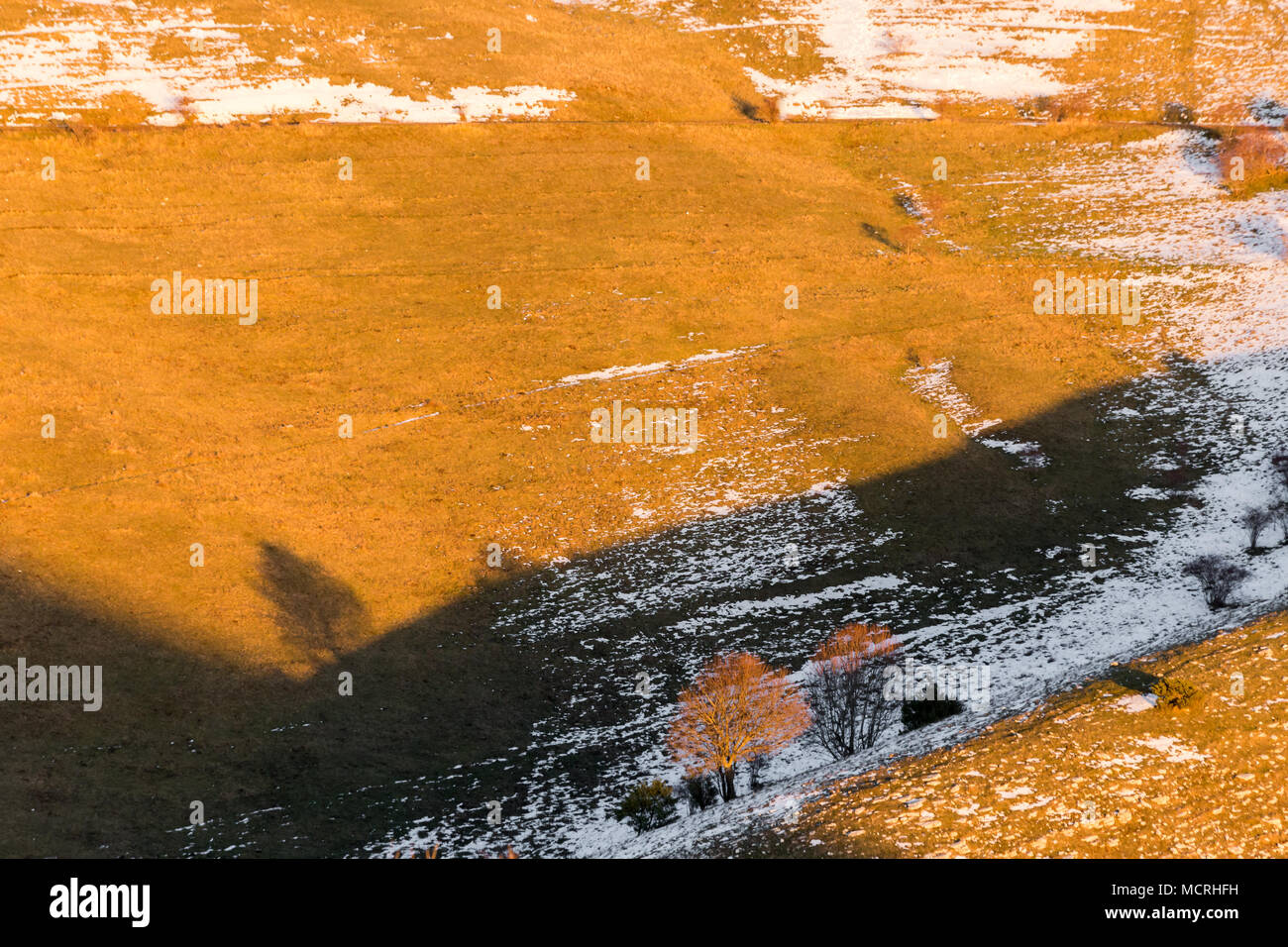 Warm and cold colors hi-res stock photography and images - Alamy