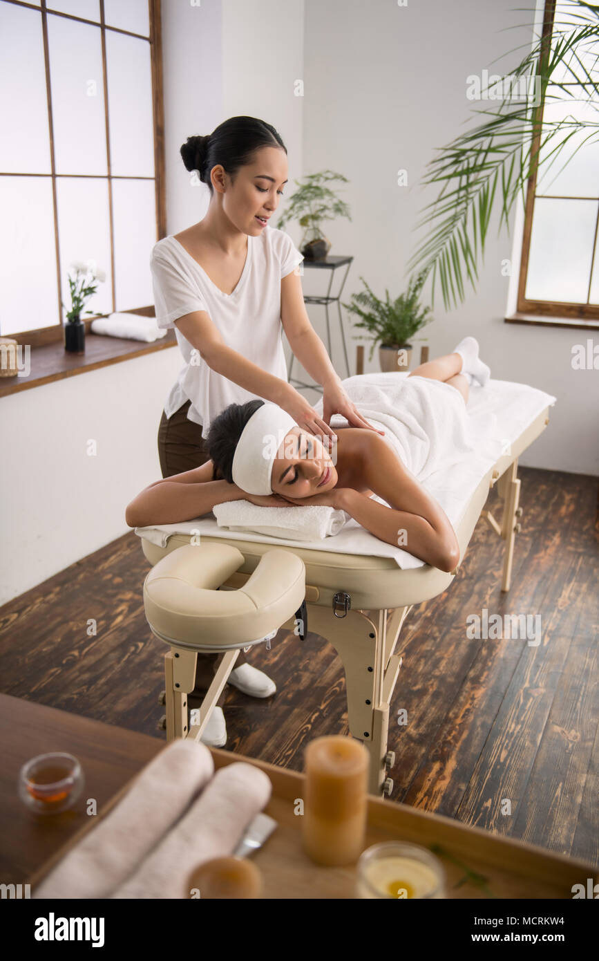 Relaxed service hi-res stock photography and images - Alamy