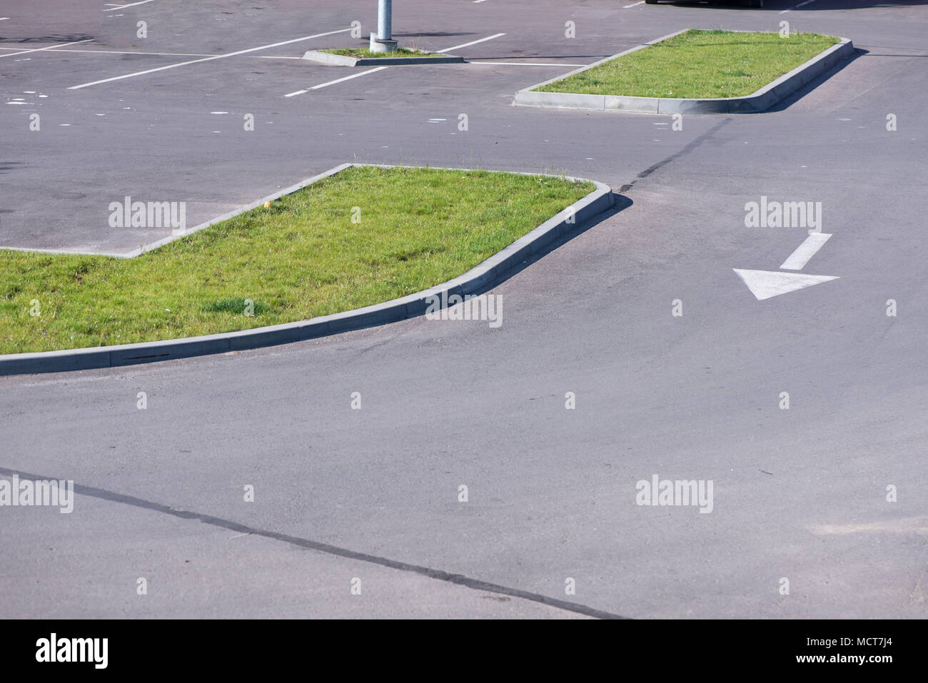 Directions direction signs mall hi-res stock photography and images - Alamy