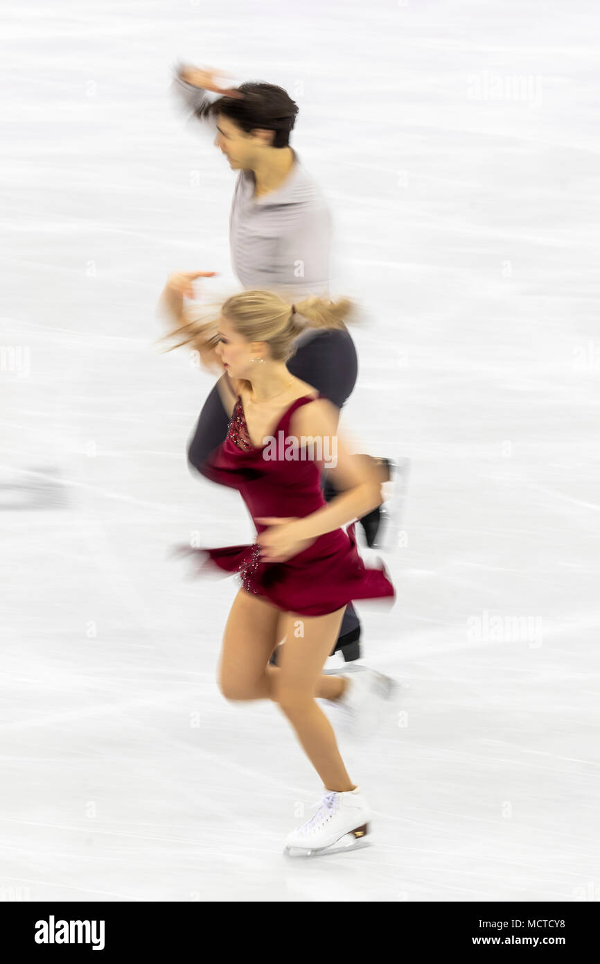 Motion blur action of Kaitlyn Weaver/Andrew Poje (CAN) in the Figure ...