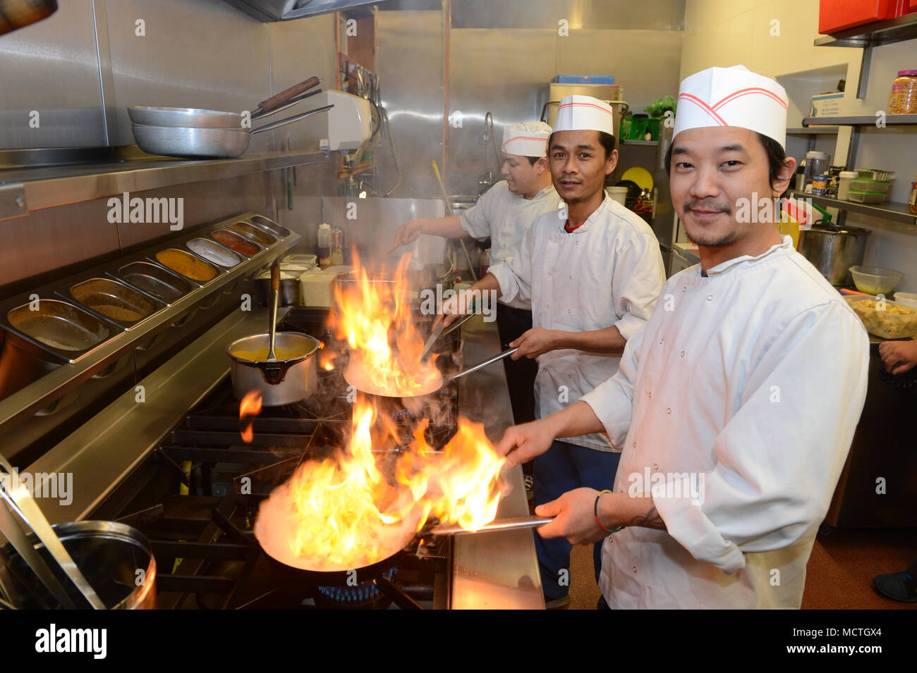 Indian takeaway family hi-res stock photography and images - Alamy