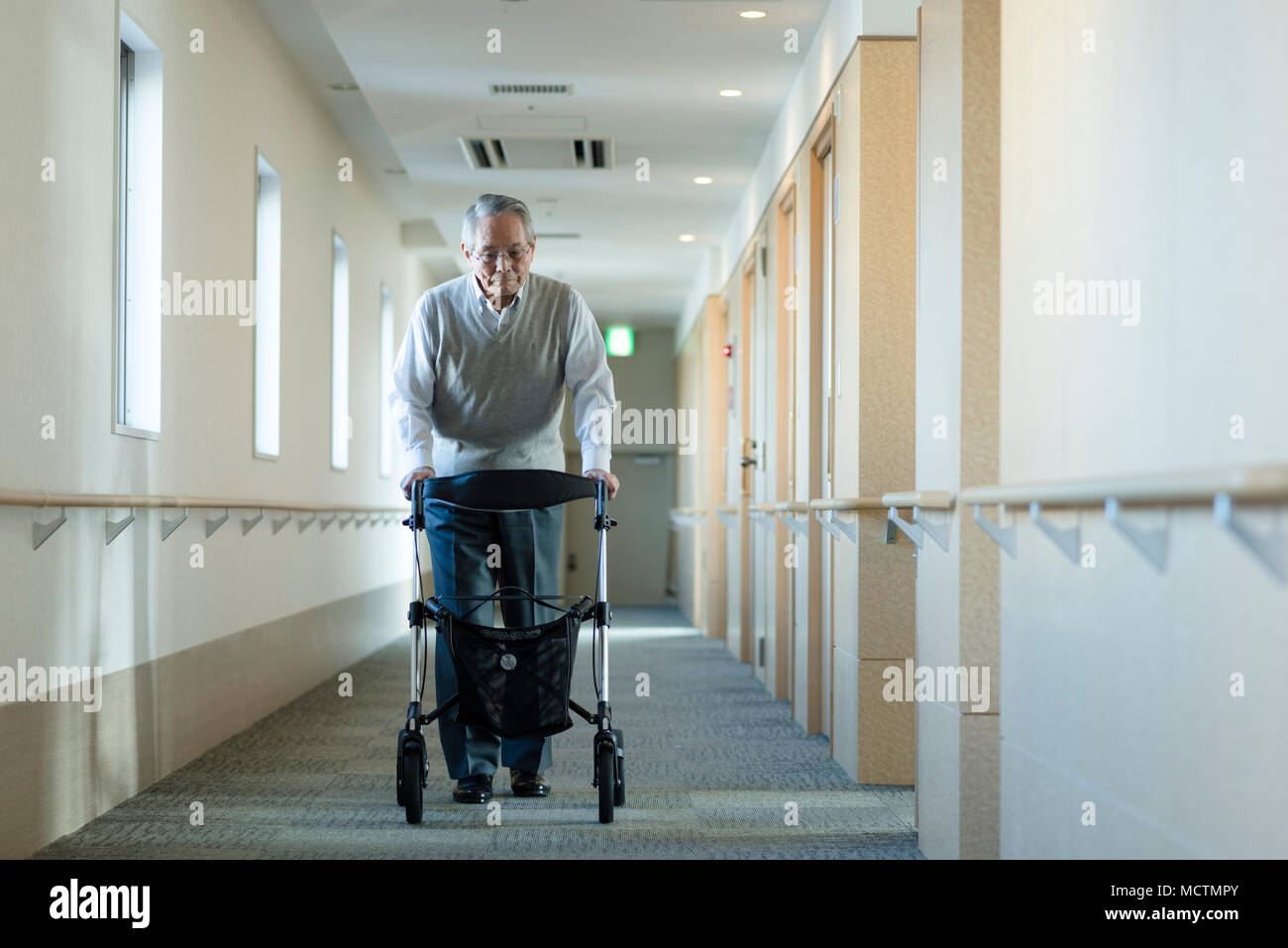 Walker old human color hi-res stock photography and images - Alamy