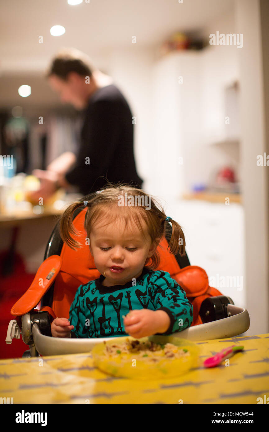 Baby being weaned hi-res stock photography and images - Alamy