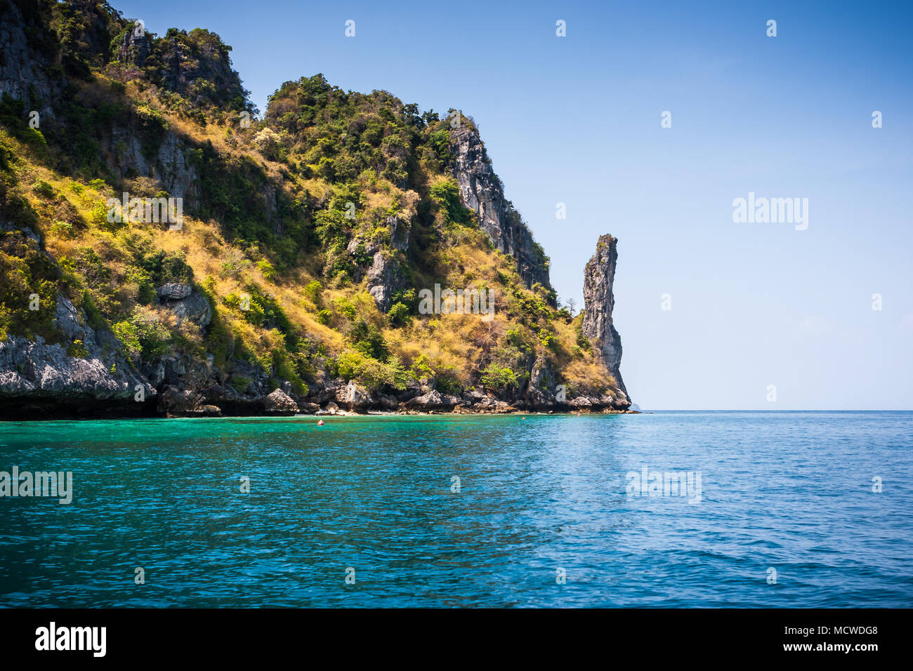 Loh sama bay hi-res stock photography and images - Alamy