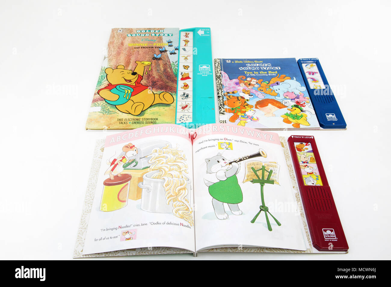 Winnie the pooh book hi-res stock photography and images - Alamy