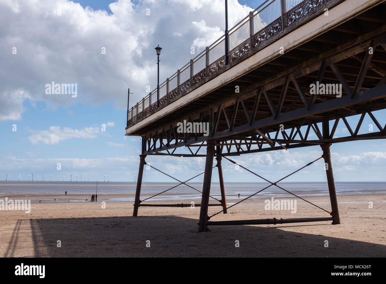 Skegness pier hi-res stock photography and images - Alamy