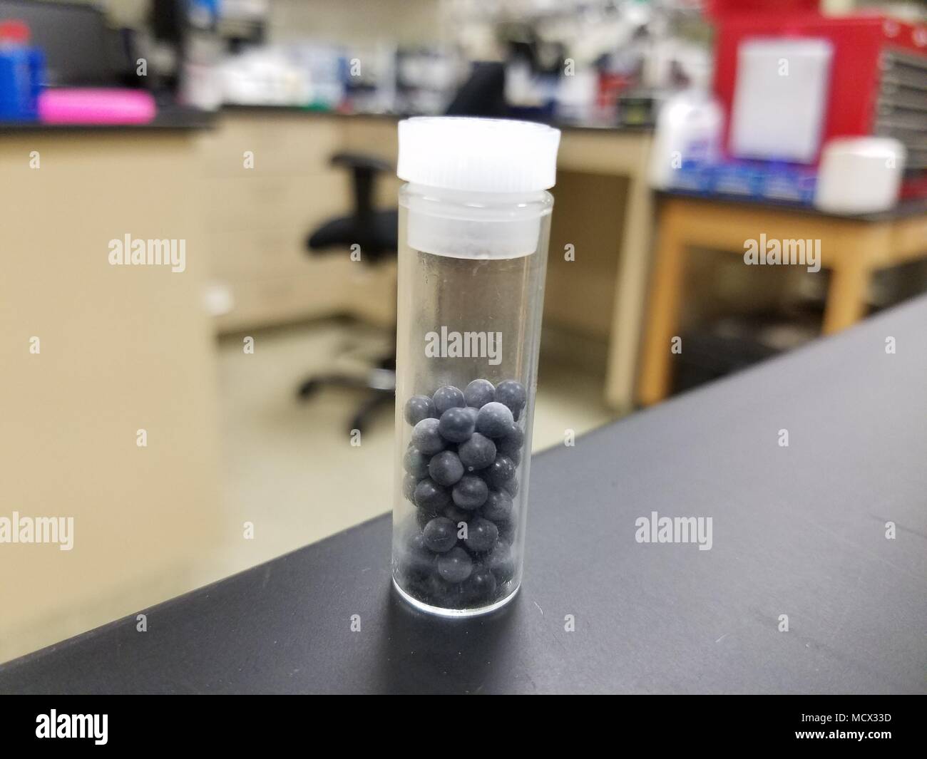 Chemlights hi-res stock photography and images - Alamy