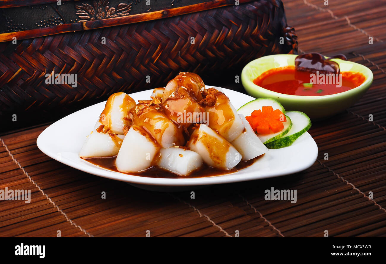 Chee Cheong Fun. Chinese rice noodle roll Stock Photo - Alamy