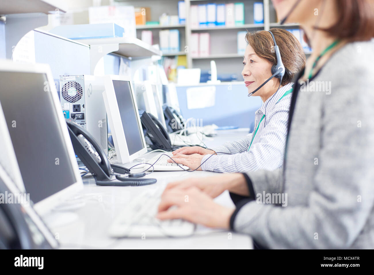 Image of call center Stock Photo - Alamy