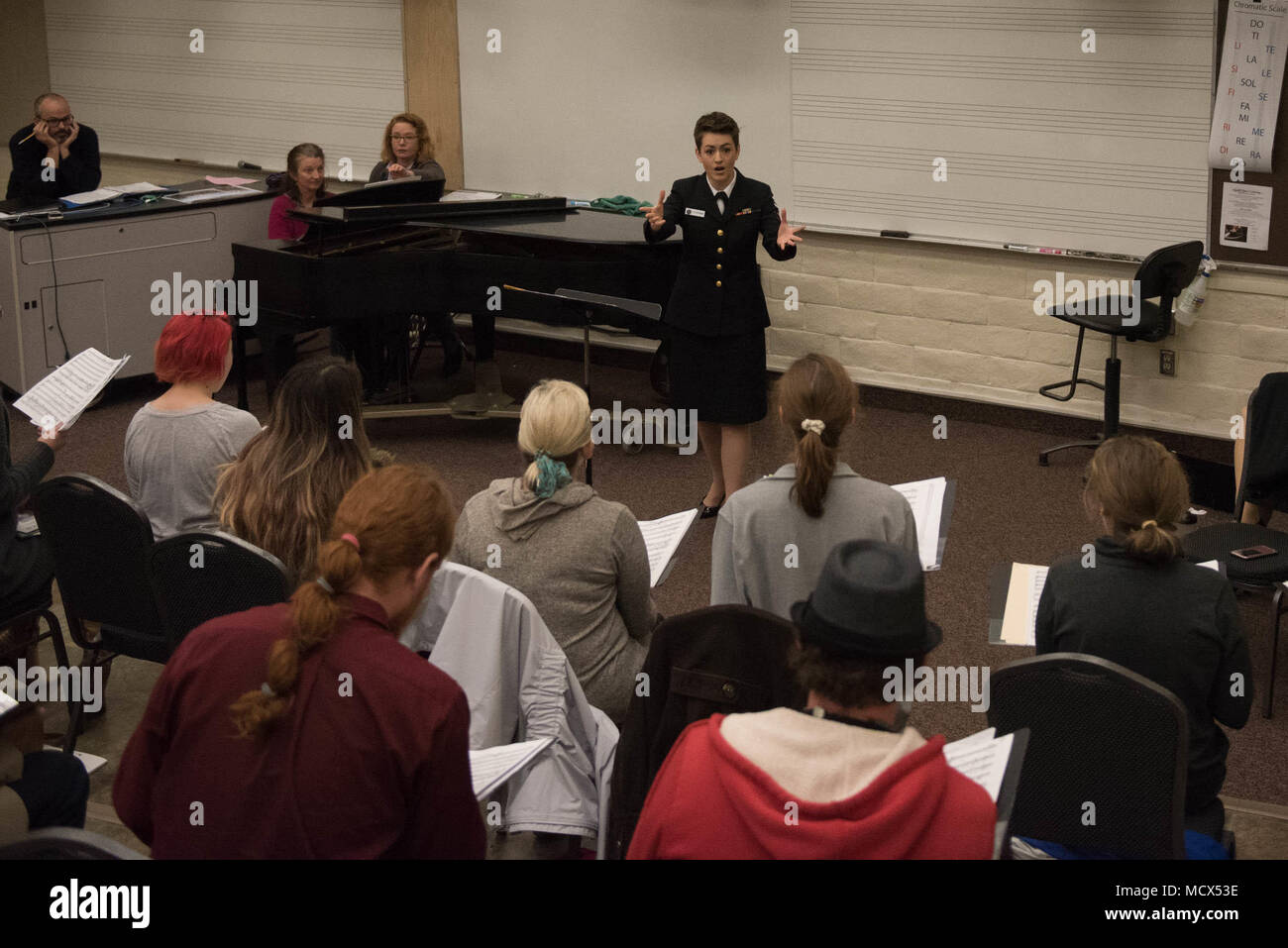 Amy broadbent hi-res stock photography and images - Alamy