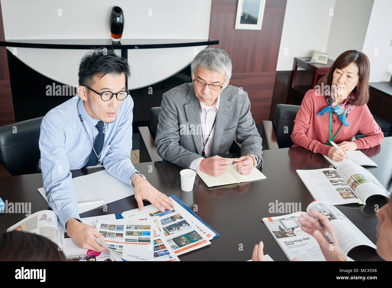 Messy conference room table hi-res stock photography and images - Alamy