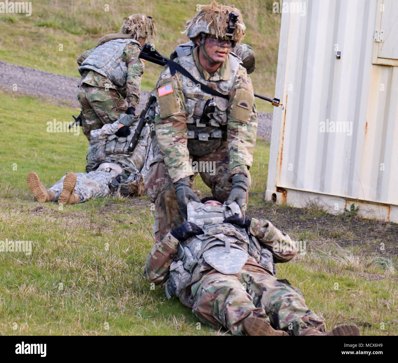 Oregon Army National Guard Soldiers with 2nd Battalion, 162nd Infantry ...