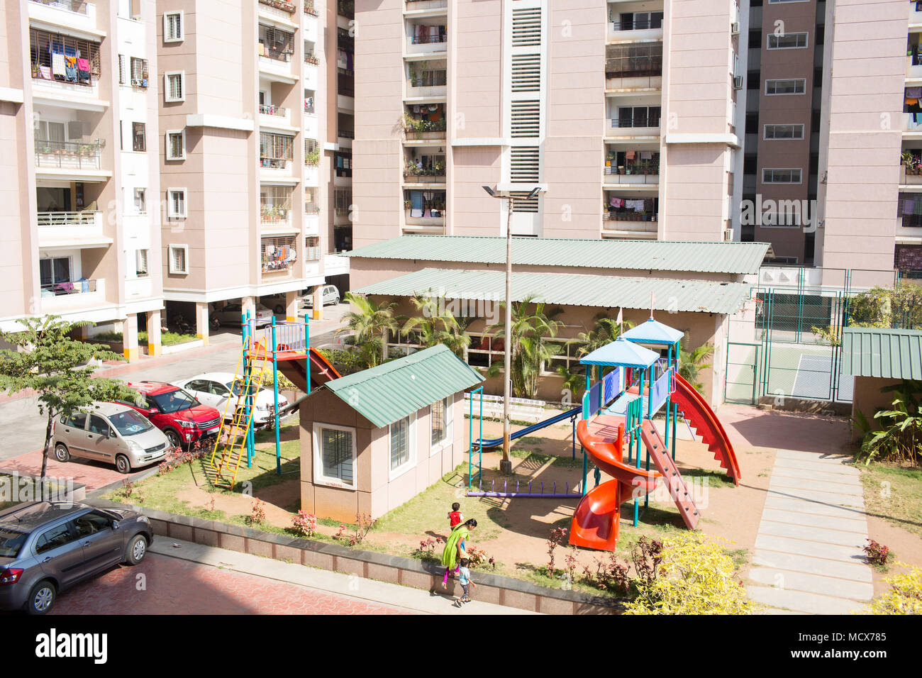 Gated Community Stock Photos & Gated Community Stock Images - Alamy