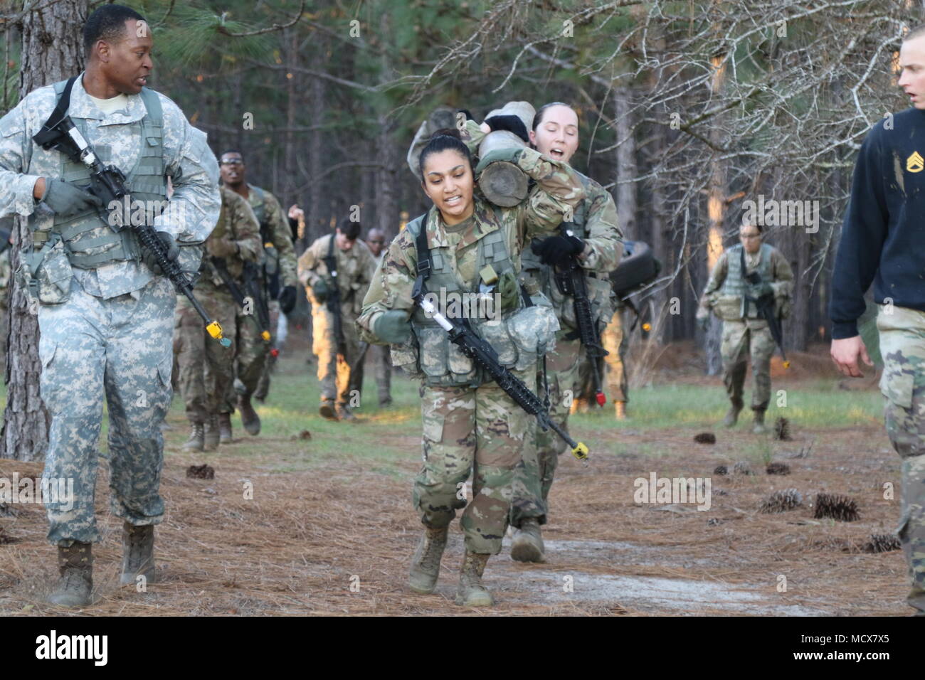 549th military police company hi-res stock photography and images - Alamy