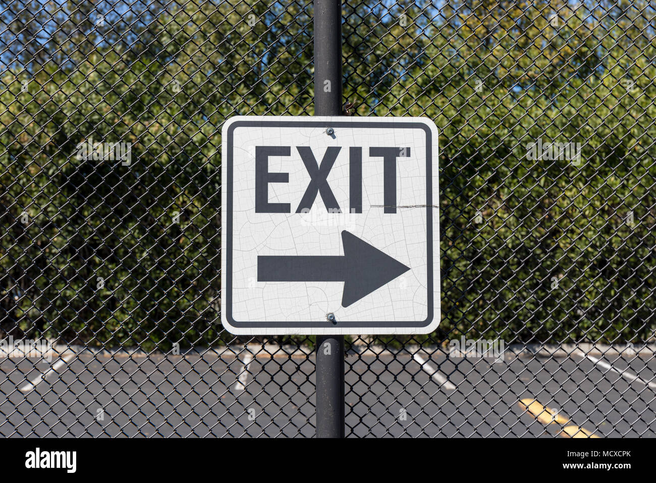 Exit signs hi-res stock photography and images - Alamy