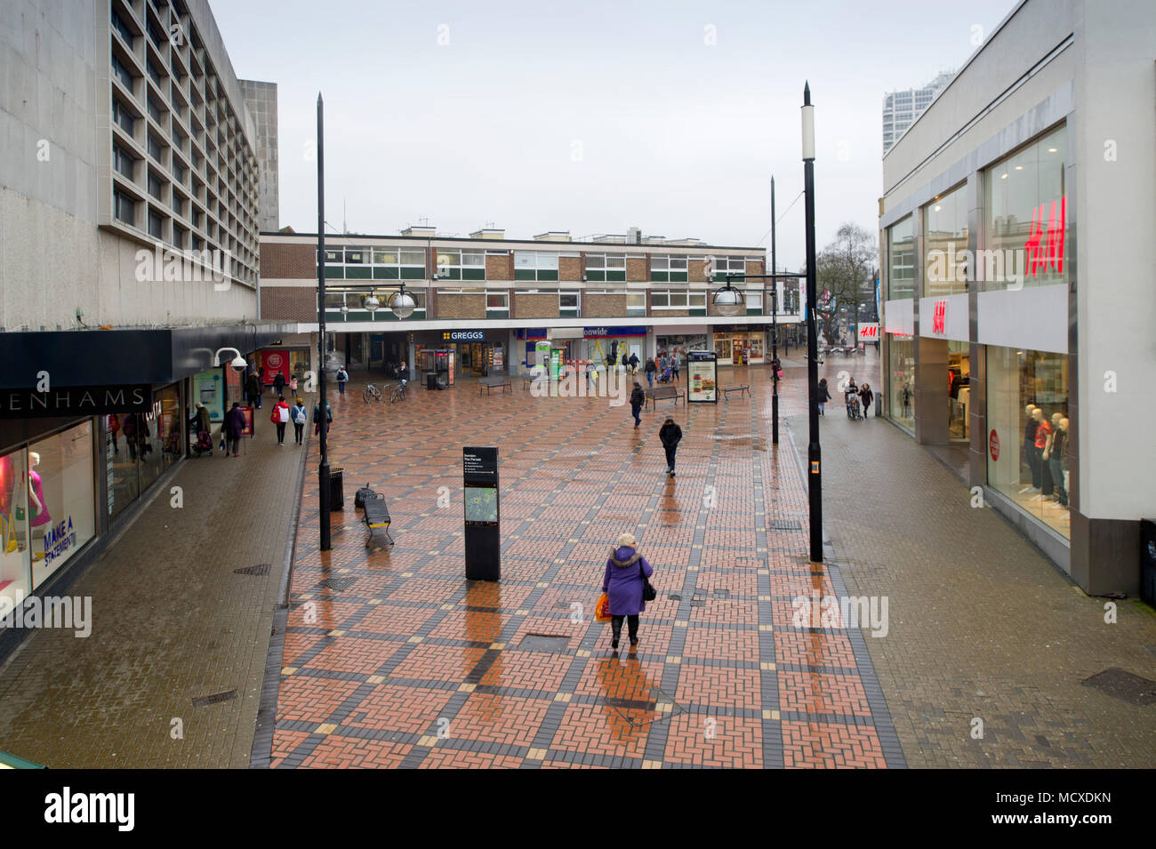 Swindon town centre hi-res stock photography and images - Alamy