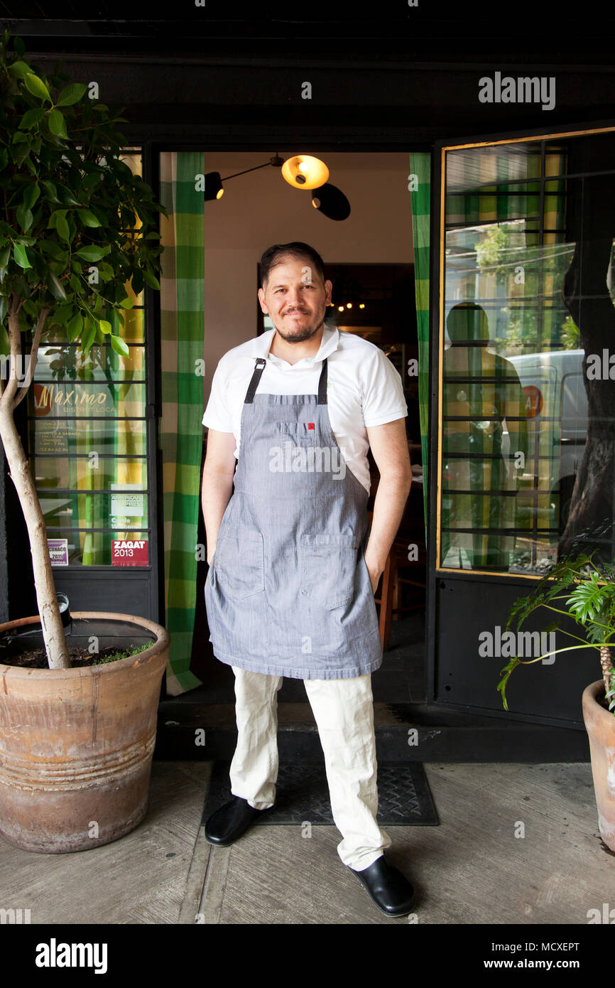 Chef Eduardo Garcia, Maximo Bistrot Mexico City, Mexico Stock Photo - Alamy