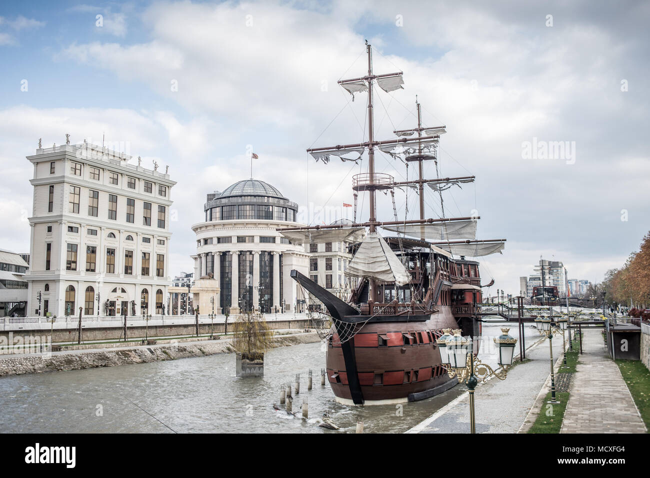 Ship macedonian hi-res stock photography and images - Alamy