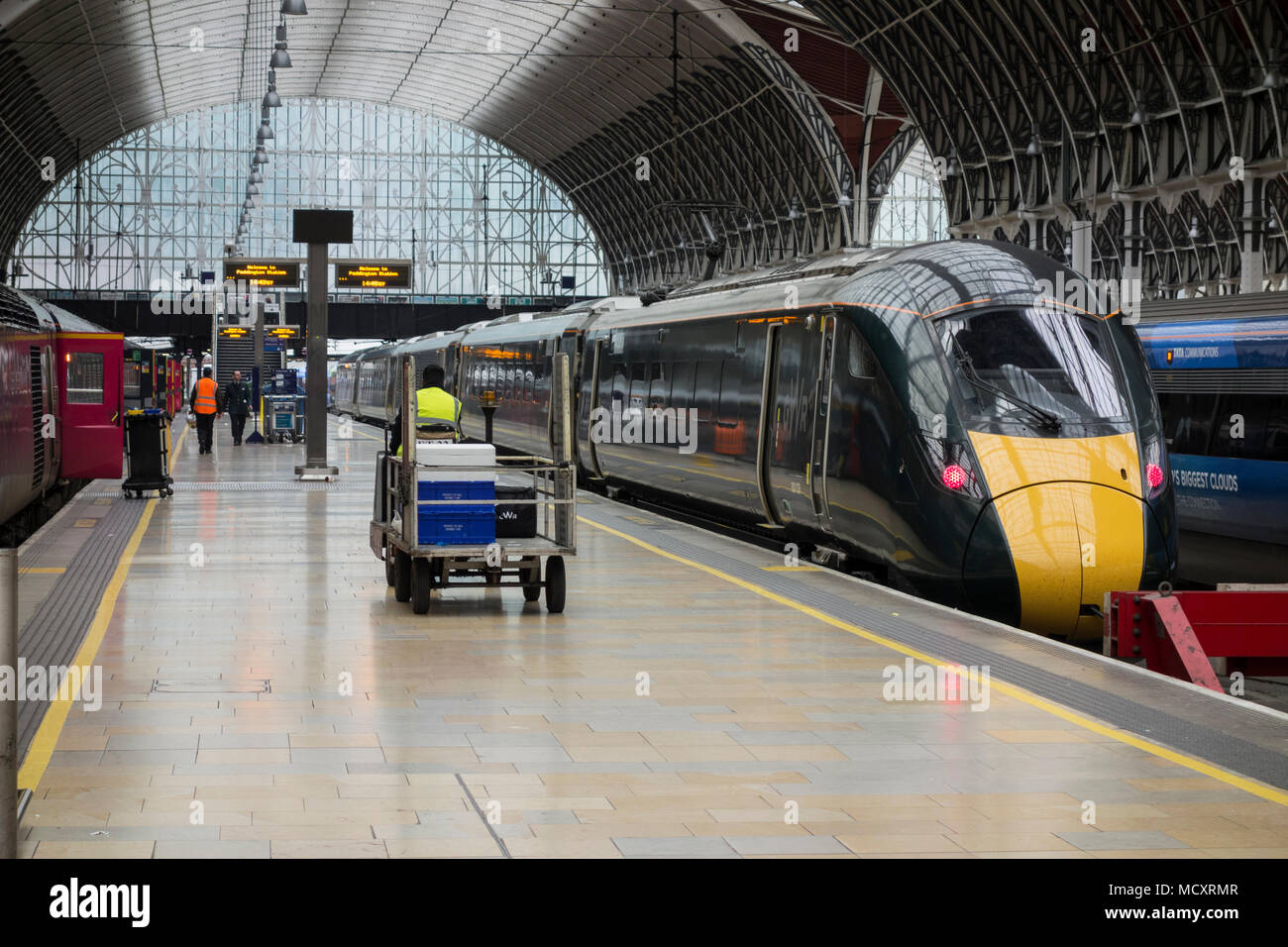 Hitachi built Class 800 Intercity Express Train at Paddington Station ...