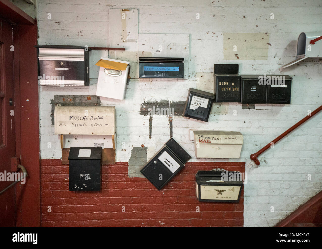 Old mailboxes hi-res stock photography and images - Alamy