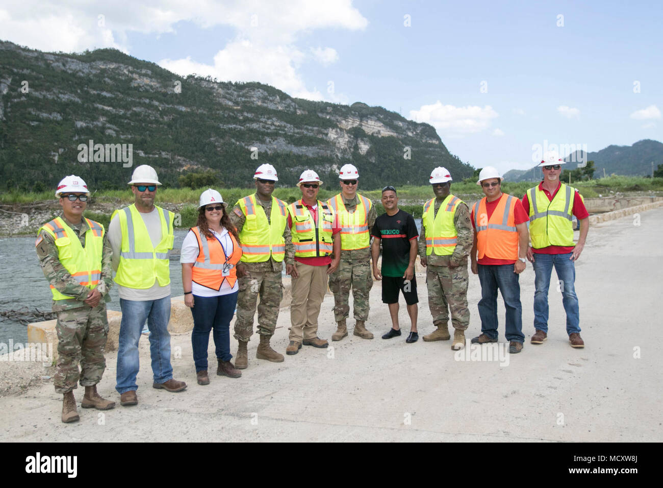 USACE South Atlantic Division Command Sergeant Major Padgett speaks ...