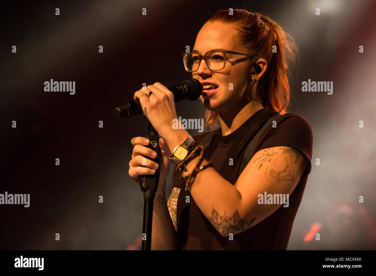 Stefanie Heinzmann Wallpaper