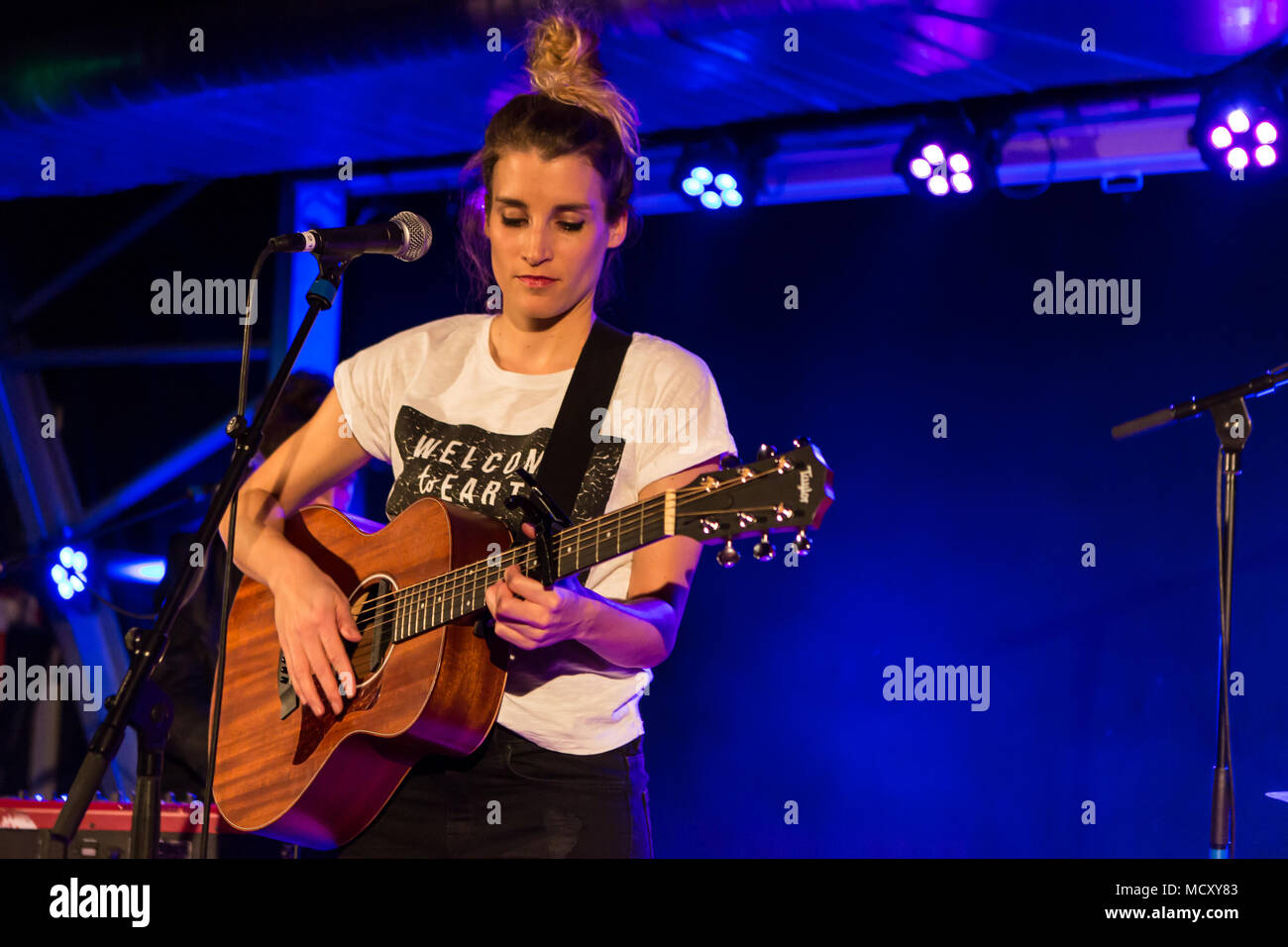 The Swiss singer and songwriter Lina Button live at the Schüür Lucerne ...