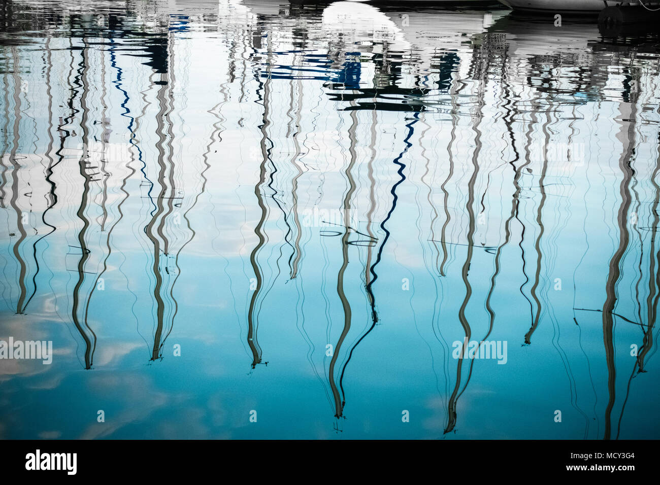 Sail boat reflection on water surface, Toronto, Canada Stock Photo - Alamy