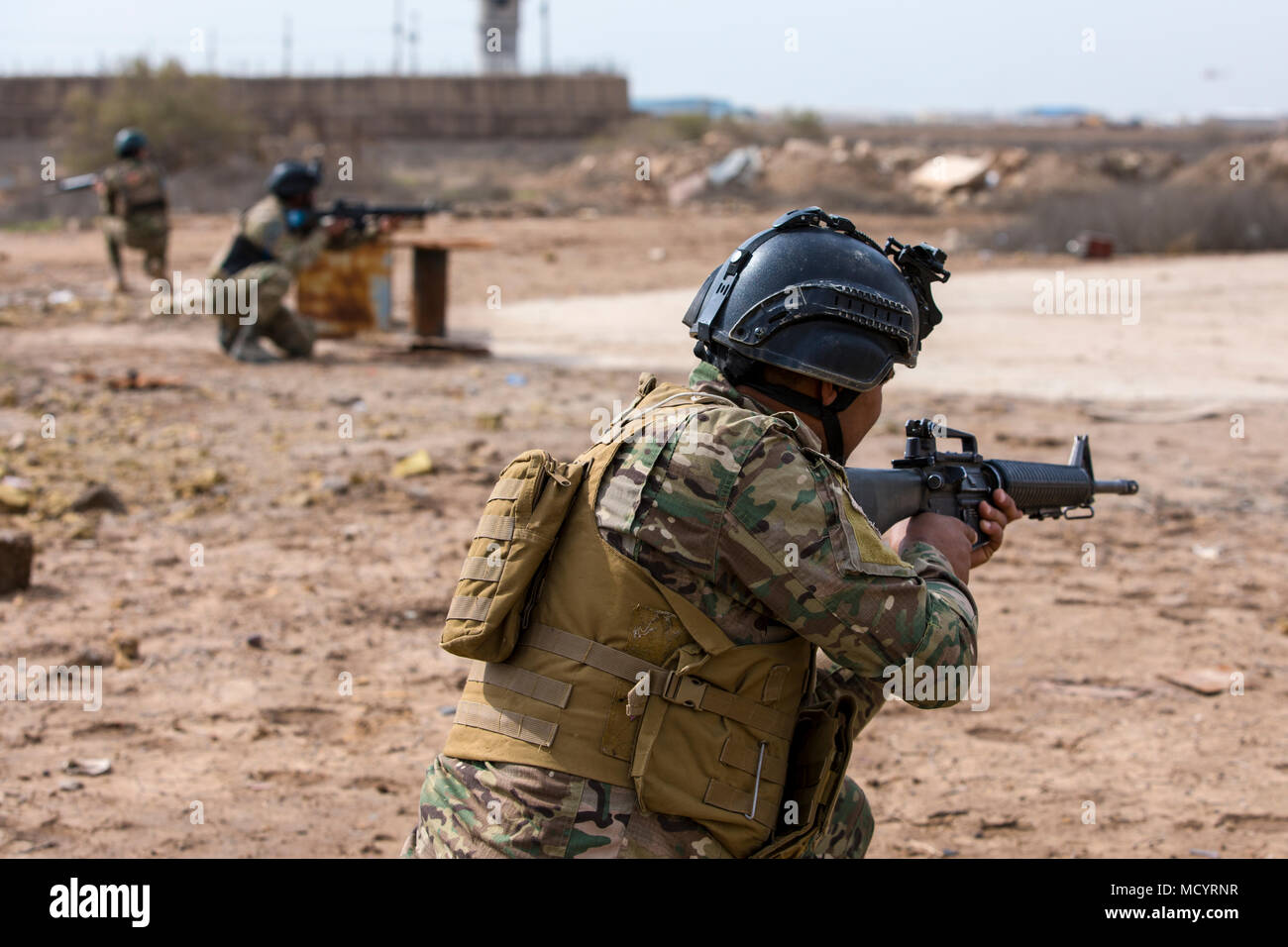Iraqi army commando battalion hi-res stock photography and images - Alamy