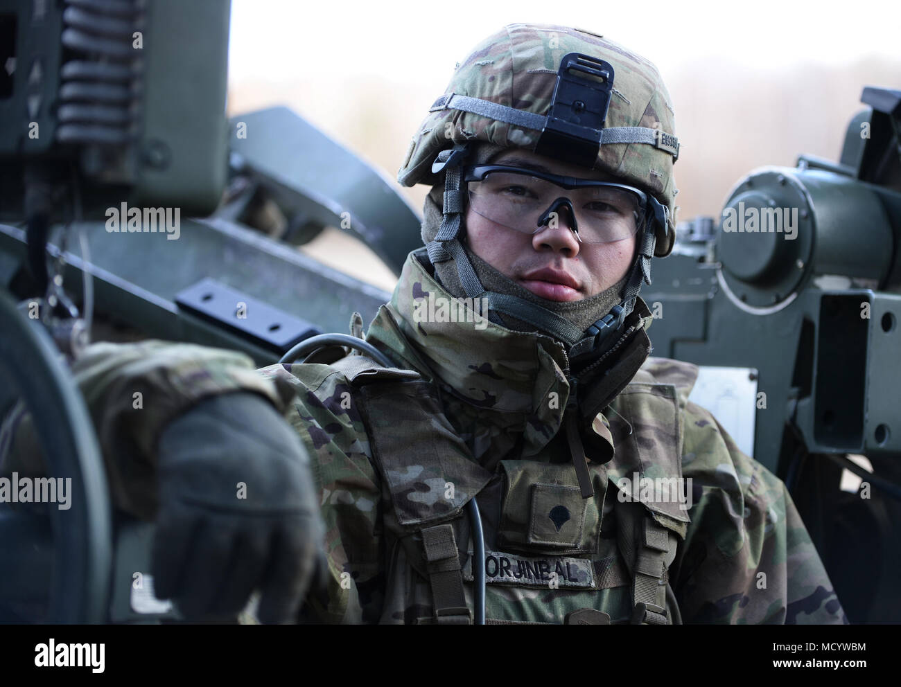 US Army gunners from Archer Battery, 2nd platoon, 4th section, Field ...