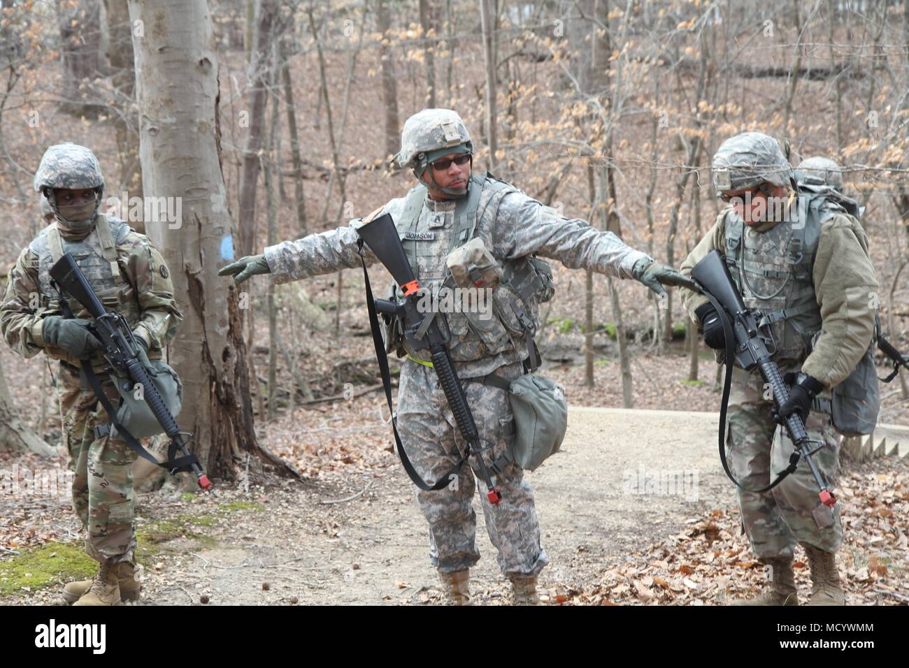 U.S. Army Reserve Soldiers with the 76th ETOE, based in Orlando, FL ...
