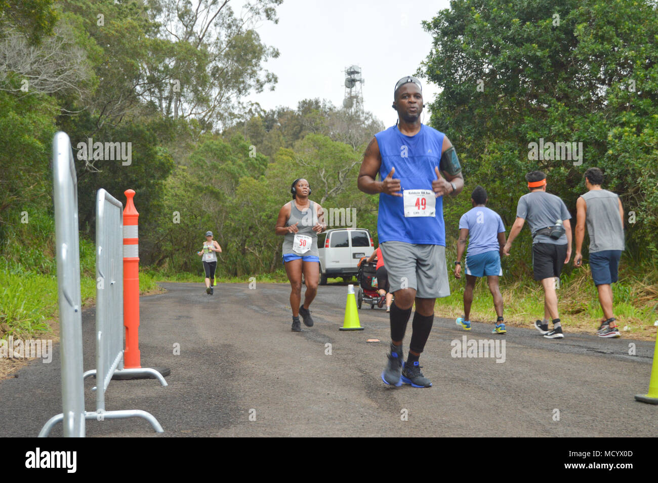 SCHOFIELD BARRACKS — Runners reach the Kolekole lookout during the ...