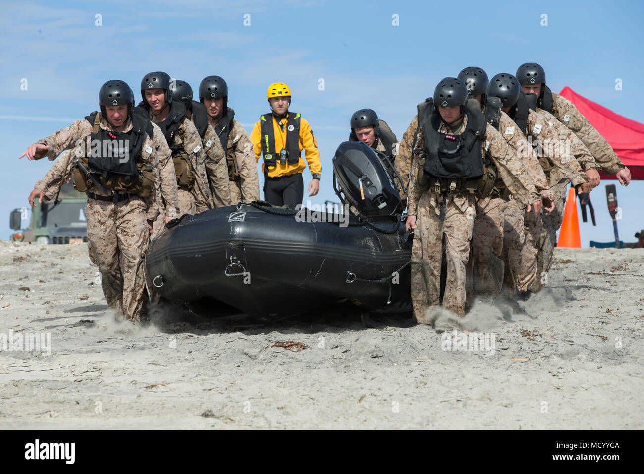 Basic reconnaissance course hi-res stock photography and images - Alamy