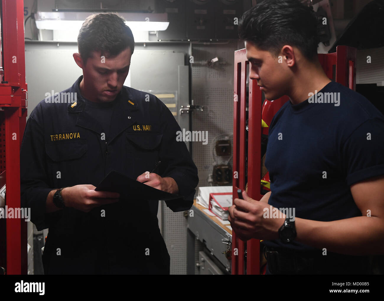 180305-N-FN963-0008 PACIFIC OCEAN (Mar. 5, 2018) Ensign Joe Terranova ...