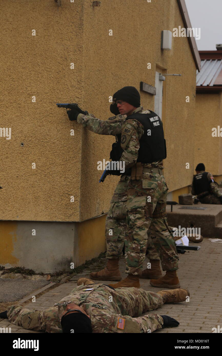 Military Police with the 977th Military Police Company, 97th MP BN ...