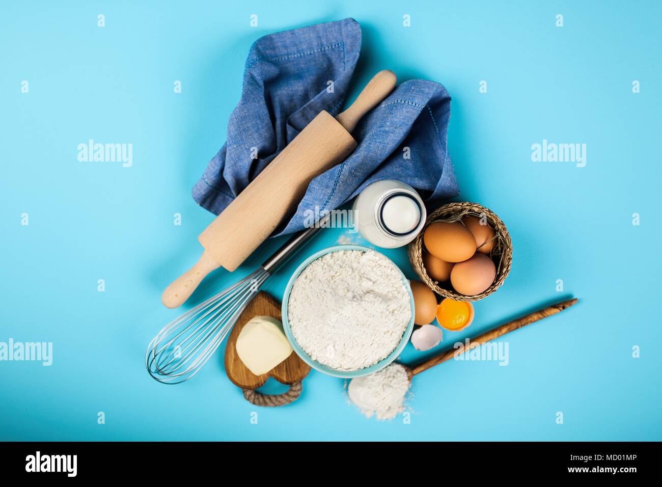 Basic baking ingredients Stock Photo - Alamy